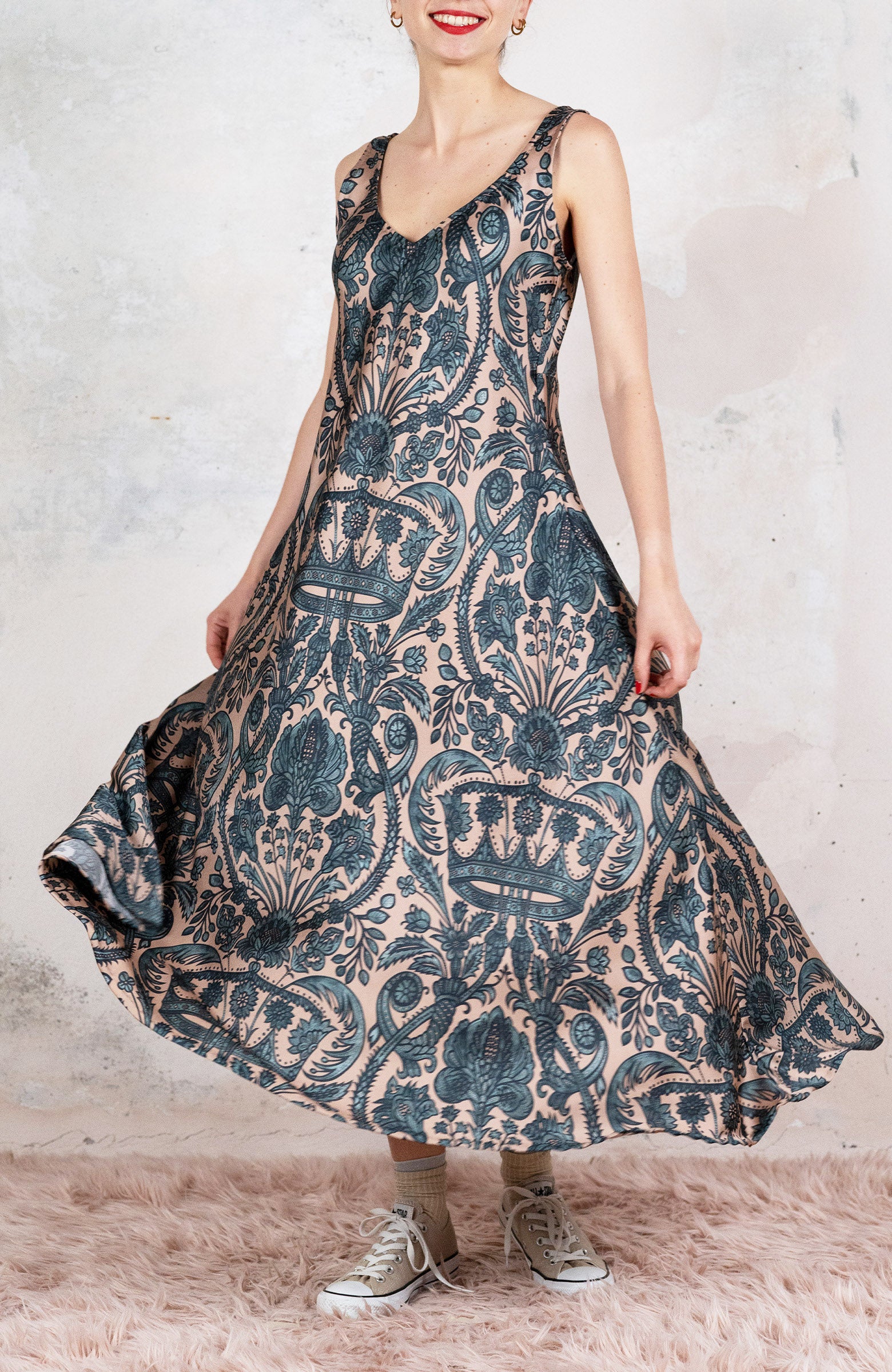 CROWN PERFECTO DRESS – Raptus & Rose